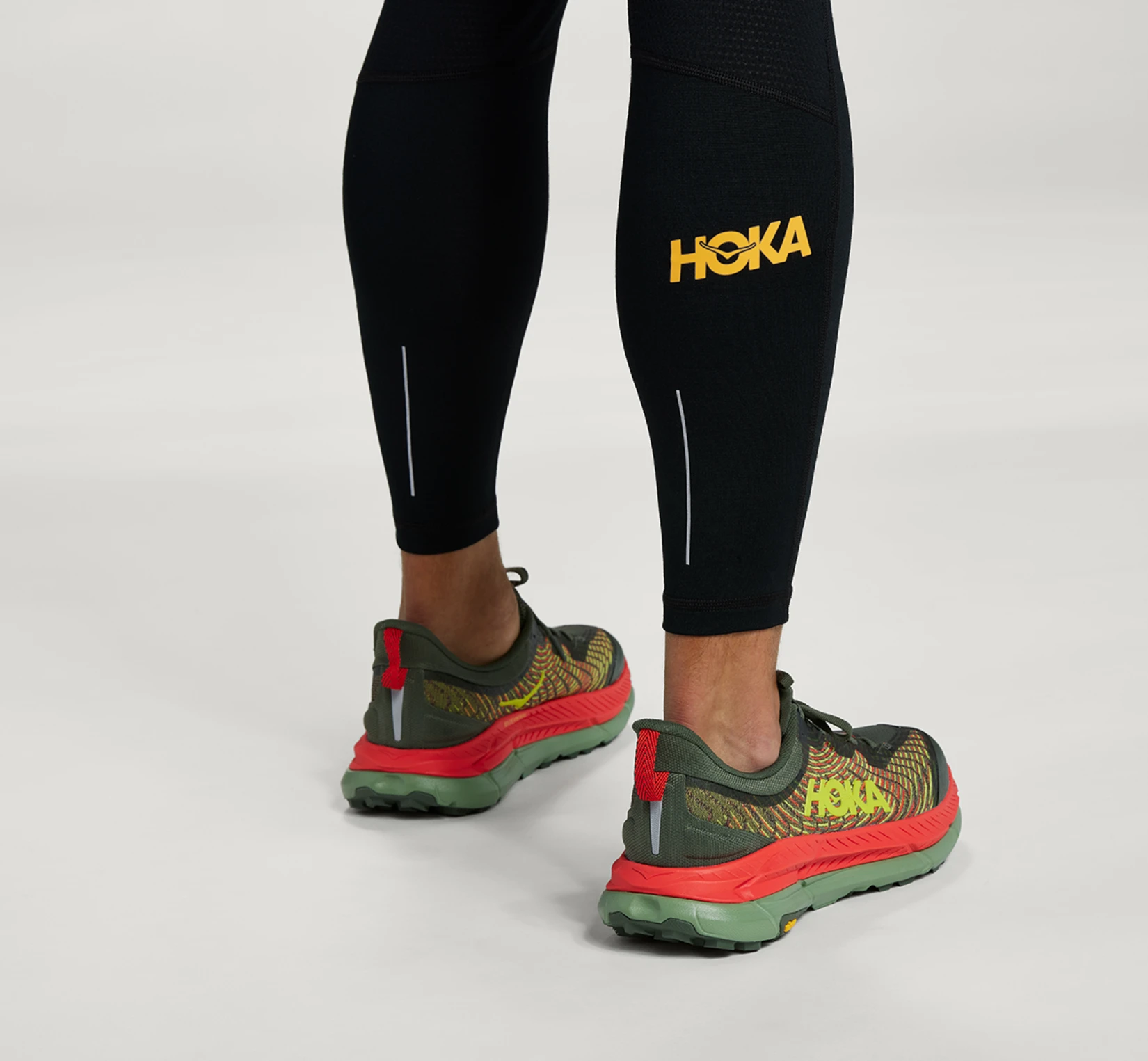 HOKA All Gender Flight Leg Sleeves | Parks and Runners